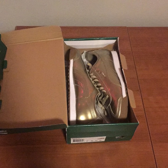 Puma | Shoes | Metallic Gold Puma Sneakers | Poshmark